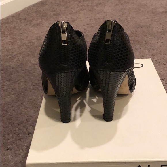 Aldo | Shoes | Aldo Black Snakeskin Heel | Poshmark